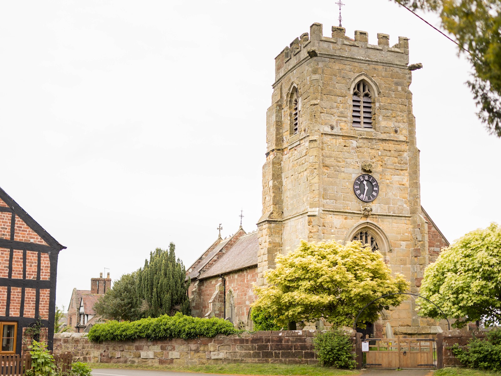 Superb space in the idyllic village of Loppington - Pass the Keys® Book ...