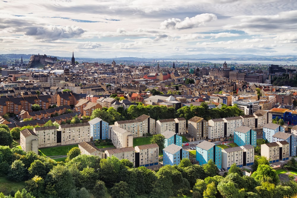 Edinburgh - Pass the Keys® Book Direct