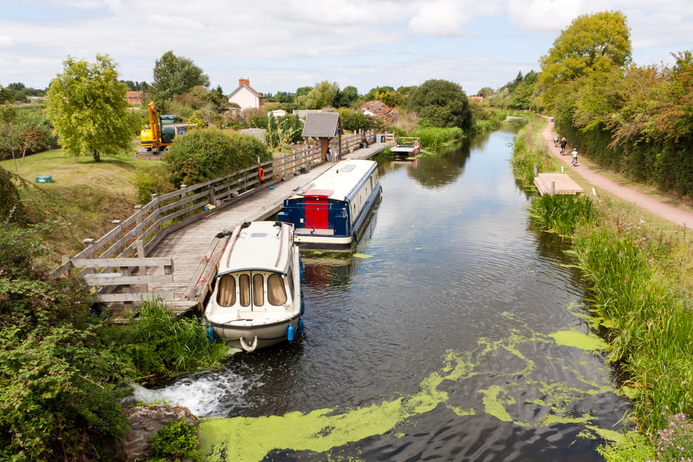 City guide: What to do in Bridgwater - Pass the Keys® Book Direct